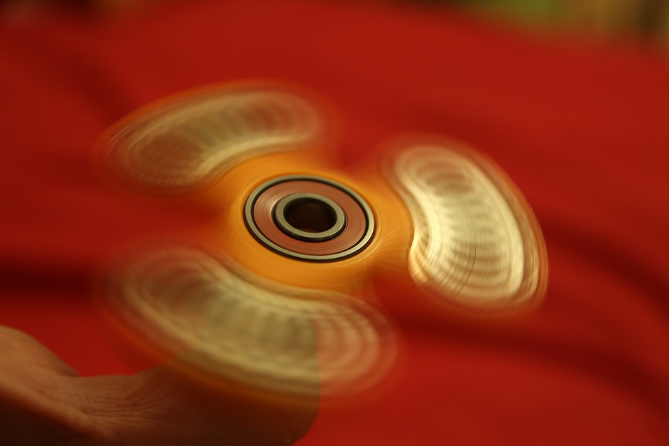 Fidget Spinner: all’Università se ne studiano gli effetti rilassanti ...