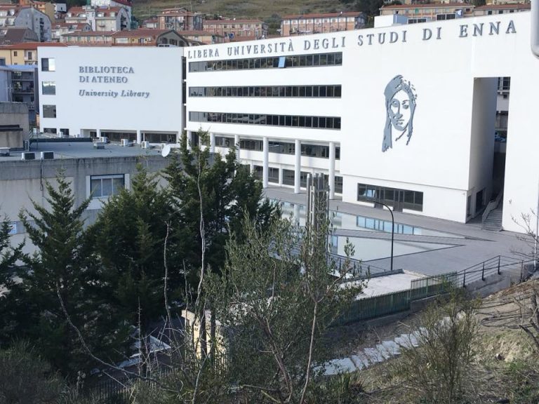 Università Kore di Enna: corso in Infermieristica e tirocini in ...